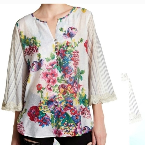 Aratta | Tops | Aratta Silent Journey White Floral Pattern Flare Sleeve ...